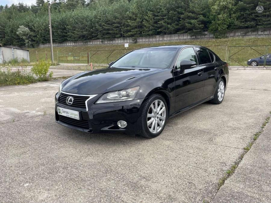 Black Lexus GS 450h 2013 in Vilnius, with an engine capacity of 3.46 L and mileage of 231 thousand km for 15900 €, photo 4 on AUTOMOTO.COM.LV