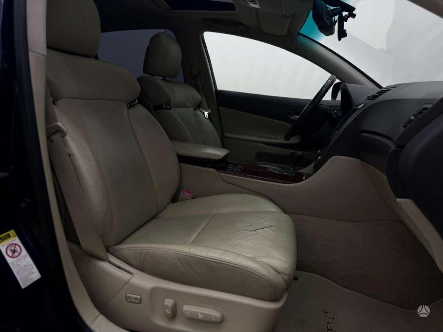 Blue Lexus GS 450h 2010 in Vilnius, with an engine capacity of 3.46 L and mileage of 241 thousand km for 7790 €, photo 14 on AUTOMOTO.COM.LV