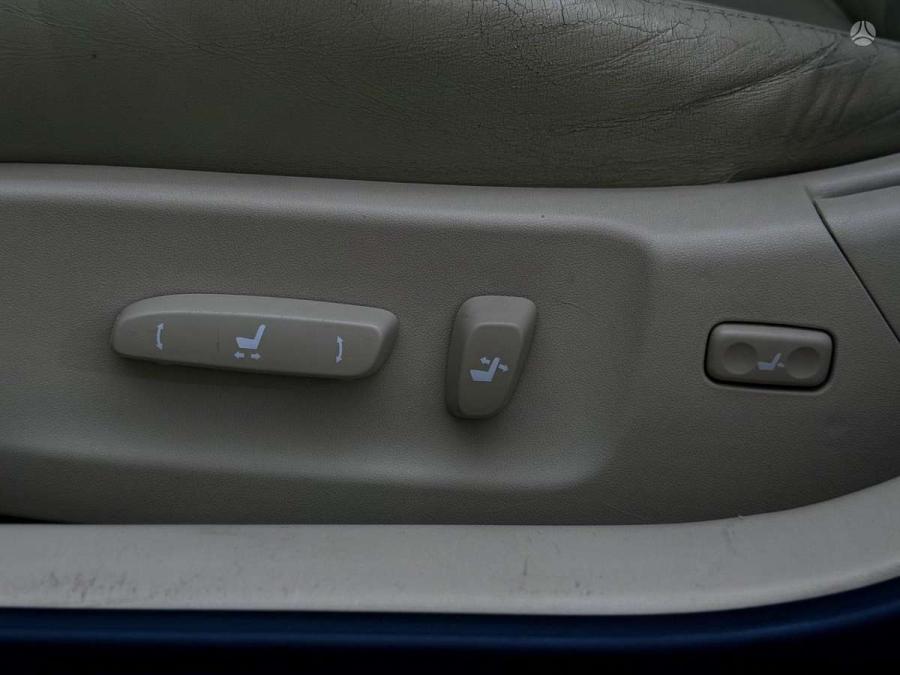 Синий Лексус GS 450h 2010 в Вильнюс, объемом двигателя 3.46 л и пробегом 241 тыс. км за 7750 €, фото 21 на AUTOMOTO.COM.LV