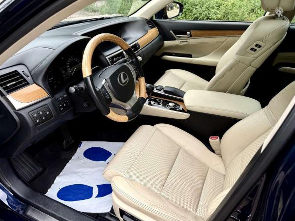 Blue Lexus GS 450h 2013 in Kaunas, with an engine capacity of 3.46 L and mileage of 350 thousand km for 14950 €, photo 8 on AUTOMOTO.COM.LV