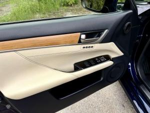 Blue Lexus GS 450h 2013 in Kaunas, with an engine capacity of 3.46 L and mileage of 350 thousand km for 14950 €, photo 13 on AUTOMOTO.COM.LV