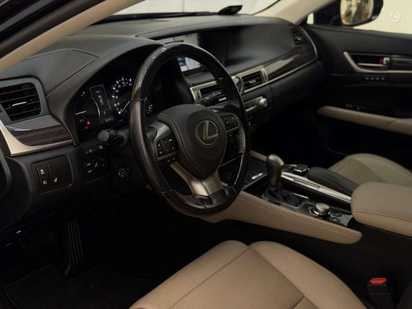 Blue Lexus GS 450h 2017 in Vilnius, with an engine capacity of 3.46 L and mileage of 87 thousand km for 27500 €, photo 9 on AUTOMOTO.COM.LV