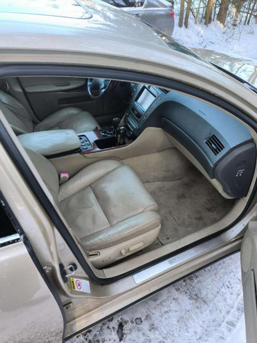 Brown Lexus GS 450h 2006 in Vilnius, with an engine capacity of 3.00 L and mileage of 345 thousand km for 2990 €, photo 5 on AUTOMOTO.COM.LV