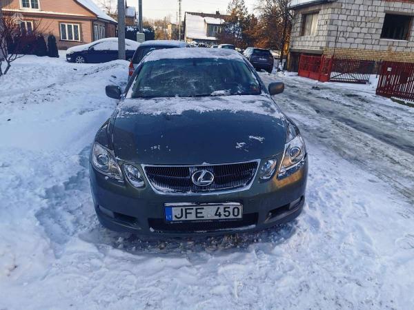 Green Lexus GS 450h 2006 in Kaunas, with an engine capacity of 3.50 L and mileage of 345 thousand km for 2800 €, photo 2 on AUTOMOTO.COM.LV