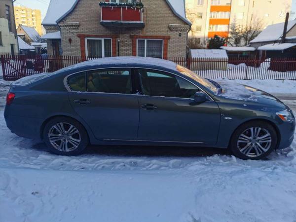 Green Lexus GS 450h 2006 in Kaunas, with an engine capacity of 3.50 L and mileage of 345 thousand km for 2800 €, photo 3 on AUTOMOTO.COM.LV