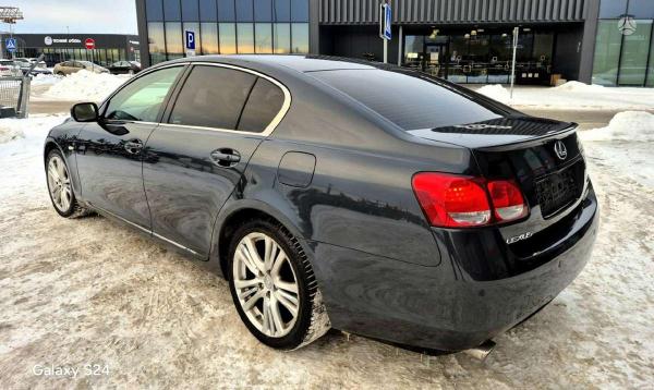 Pelēks Lexus GS 450h 2006 Šauļi, ar dzinēja tilpumu 3.50 L un nobraukumu 290 tūkst. km par 4950 €, foto 7 vietnē AUTOMOTO.COM.LV
