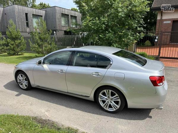 Pelēks Lexus GS 450h 2007 Viļņa, ar dzinēja tilpumu 3.50 L un nobraukumu 337 tūkst. km par 5300 €, foto 7 vietnē AUTOMOTO.COM.LV