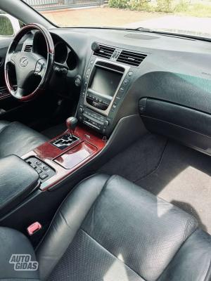 Pelēks Lexus GS 450h 2007 Viļņa, ar dzinēja tilpumu 3.50 L un nobraukumu 337 tūkst. km par 5300 €, foto 14 vietnē AUTOMOTO.COM.LV
