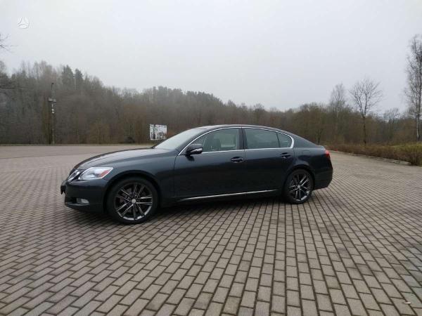 Pelēks Lexus GS 450h 2009 Viļņa, ar dzinēja tilpumu 3.46 L un nobraukumu 278 tūkst. km par 7250 €, foto 3 vietnē AUTOMOTO.COM.LV