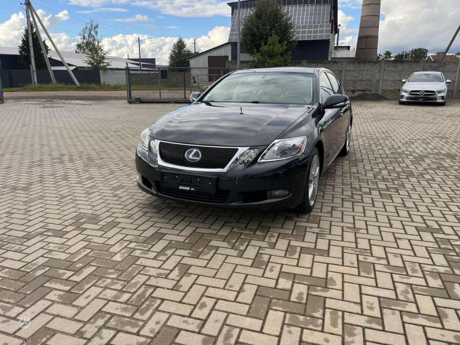 Pelēks Lexus GS 450h 2009 Tauragė, ar dzinēja tilpumu 3.46 L un nobraukumu 255 tūkst. km par 6400 €, foto 4 vietnē AUTOMOTO.COM.LV