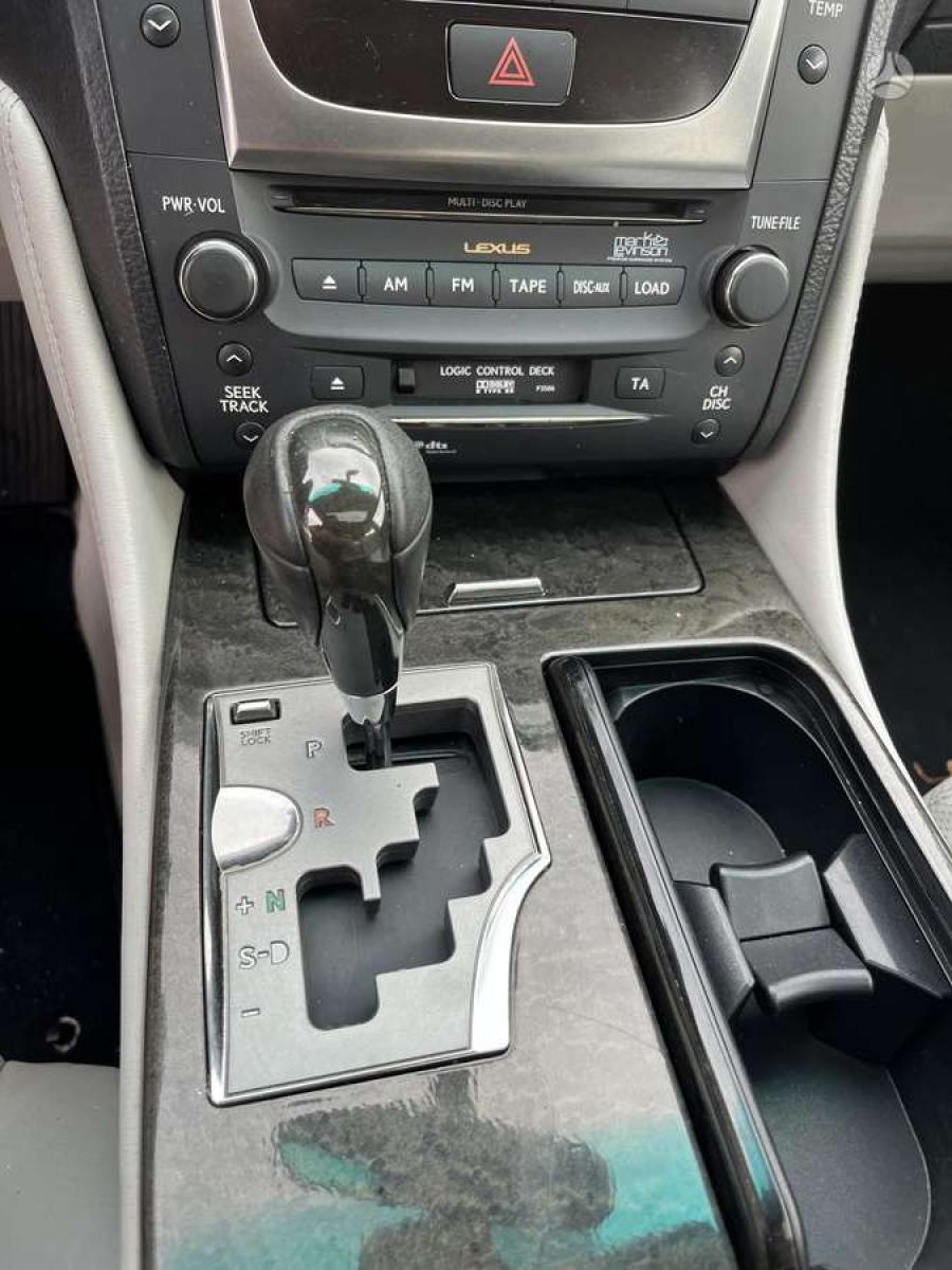 Pelēks Lexus GS 450h 2009 Tauragė, ar dzinēja tilpumu 3.46 L un nobraukumu 255 tūkst. km par 6400 €, foto 30 vietnē AUTOMOTO.COM.LV