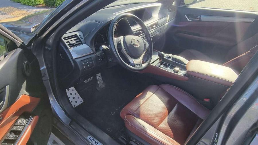 Grey Lexus GS 450h 2012 in Vilnius, with an engine capacity of 3.46 L and mileage of 163 thousand km for 17850 €, photo 8 on AUTOMOTO.COM.LV