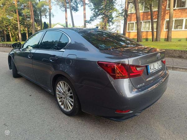 Grey Lexus GS 450h 2012 in Vilnius, with an engine capacity of 3.46 L and mileage of 413 thousand km for 9500 €, photo 3 on AUTOMOTO.COM.LV