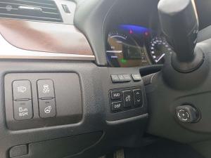 Grey Lexus GS 450h 2012 in Vilnius, with an engine capacity of 3.46 L and mileage of 413 thousand km for 9500 €, photo 9 on AUTOMOTO.COM.LV
