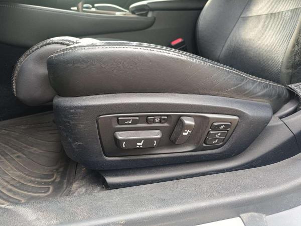 Grey Lexus GS 450h 2012 in Vilnius, with an engine capacity of 3.46 L and mileage of 413 thousand km for 9500 €, photo 9 on AUTOMOTO.COM.LV