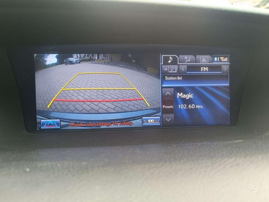 Grey Lexus GS 450h 2012 in Vilnius, with an engine capacity of 3.46 L and mileage of 413 thousand km for 9500 €, photo 11 on AUTOMOTO.COM.LV