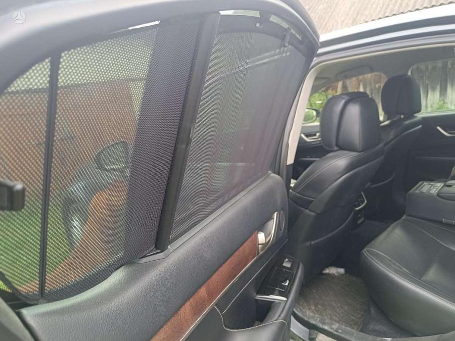 Grey Lexus GS 450h 2012 in Vilnius, with an engine capacity of 3.46 L and mileage of 413 thousand km for 9500 €, photo 19 on AUTOMOTO.COM.LV