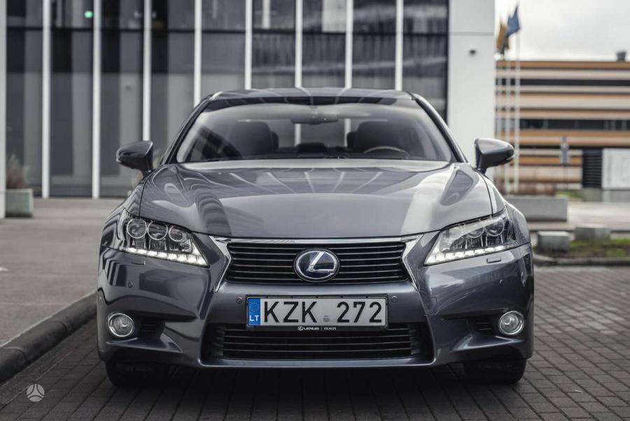 Pelēks Lexus GS 450h 2013 Viļņa, ar dzinēja tilpumu 3.46 L un nobraukumu 196 tūkst. km par 13600 €, foto 1 vietnē AUTOMOTO.COM.LV