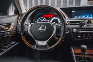 Pelēks Lexus GS 450h 2013 Viļņa, ar dzinēja tilpumu 3.46 L un nobraukumu 196 tūkst. km par 13600 €, foto 28 vietnē AUTOMOTO.COM.LV