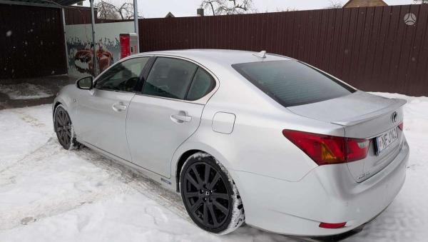 Grey Lexus GS 450h 2013 in Vilkaviskis, with an engine capacity of 3.46 L and mileage of 212 thousand km for 14000 €, photo 5 on AUTOMOTO.COM.LV