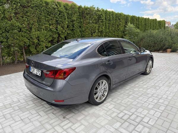 Grey Lexus GS 450h 2013 in Ukmerge, with an engine capacity of 3.46 L and mileage of 204 thousand km for 13500 €, photo 3 on AUTOMOTO.COM.LV