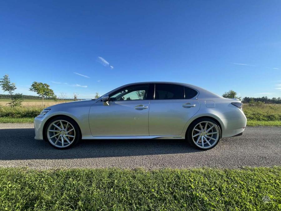 Pelēks Lexus GS 450h 2017 Tallina, ar dzinēja tilpumu 3.46 L un nobraukumu 230 tūkst. km par 20000 €, foto 3 vietnē AUTOMOTO.COM.LV