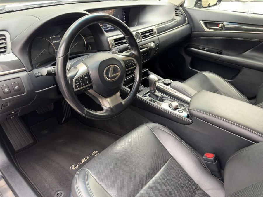 Pelēks Lexus GS 450h 2017 Tallina, ar dzinēja tilpumu 3.46 L un nobraukumu 230 tūkst. km par 20000 €, foto 7 vietnē AUTOMOTO.COM.LV
