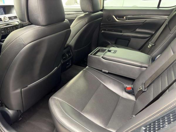 Grey Lexus GS 450h 2017 in Tallinn, with an engine capacity of 3.46 L and mileage of 230 thousand km for 20000 €, photo 7 on AUTOMOTO.COM.LV