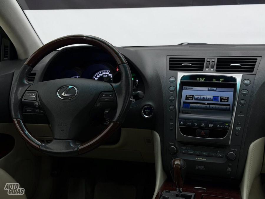 Lexus GS 450h 2010 in Avizieniai, with an engine capacity of 3.50 L and mileage of 241 thousand km for 8690 €, photo 16 on AUTOMOTO.COM.LV