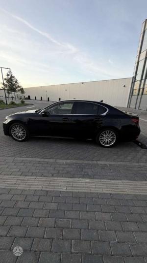 Violets Lexus GS 450h 2013 Viļņa, ar dzinēja tilpumu 3.50 L un nobraukumu 345 tūkst. km par 14500 €, foto 7 vietnē AUTOMOTO.COM.LV