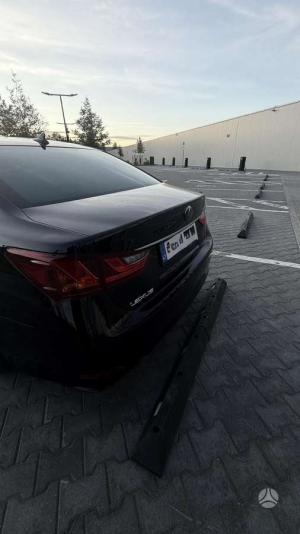Violets Lexus GS 450h 2013 Viļņa, ar dzinēja tilpumu 3.50 L un nobraukumu 345 tūkst. km par 14500 €, foto 9 vietnē AUTOMOTO.COM.LV