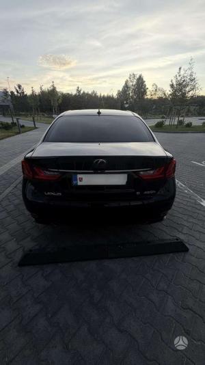 Violets Lexus GS 450h 2013 Viļņa, ar dzinēja tilpumu 3.50 L un nobraukumu 345 tūkst. km par 14500 €, foto 10 vietnē AUTOMOTO.COM.LV
