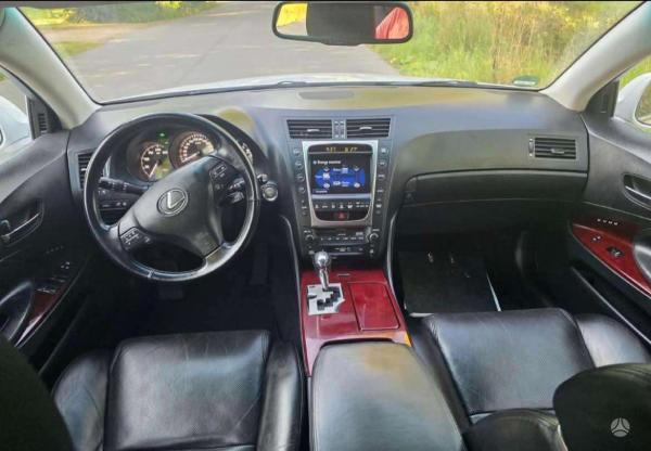 Balts Lexus GS 450h 2008 Viļņa, ar dzinēja tilpumu 3.46 L un nobraukumu 160 tūkst. km par 7400 €, foto 9 vietnē AUTOMOTO.COM.LV