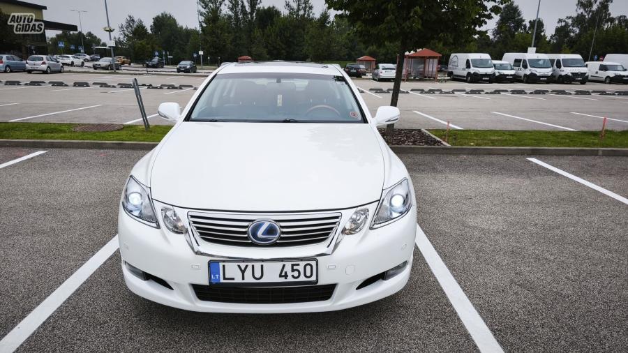 White Lexus GS 450h 2010 in Vilnius, with an engine capacity of 3.50 L and mileage of 230 thousand km for 8000 €, photo 4 on AUTOMOTO.COM.LV