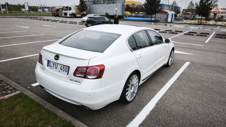 White Lexus GS 450h 2010 in Vilnius, with an engine capacity of 3.50 L and mileage of 230 thousand km for 8000 €, photo 7 on AUTOMOTO.COM.LV