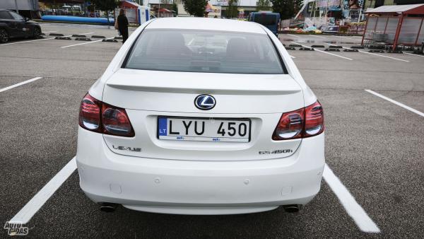 White Lexus GS 450h 2010 in Vilnius, with an engine capacity of 3.50 L and mileage of 230 thousand km for 8000 €, photo 7 on AUTOMOTO.COM.LV