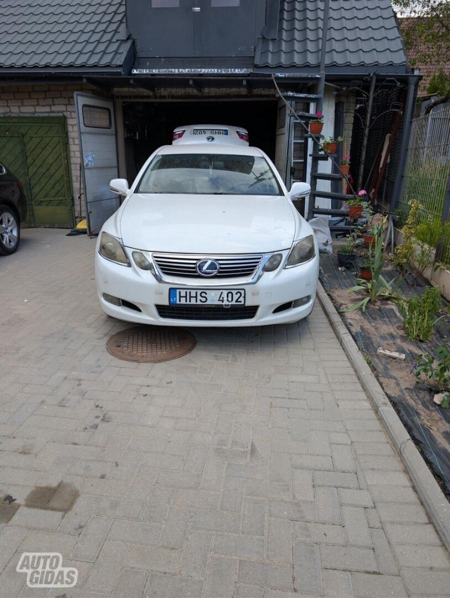White Lexus GS 450h 2011 in Vilnius, with an engine capacity of 3.50 L and mileage of 387 thousand km for 5400 €, photo 1 on AUTOMOTO.COM.LV