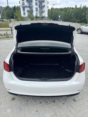 Balts Lexus GS 450h 2012 Viļņa, ar dzinēja tilpumu 3.50 L un nobraukumu 240 tūkst. km par 14100 €, foto 9 vietnē AUTOMOTO.COM.LV