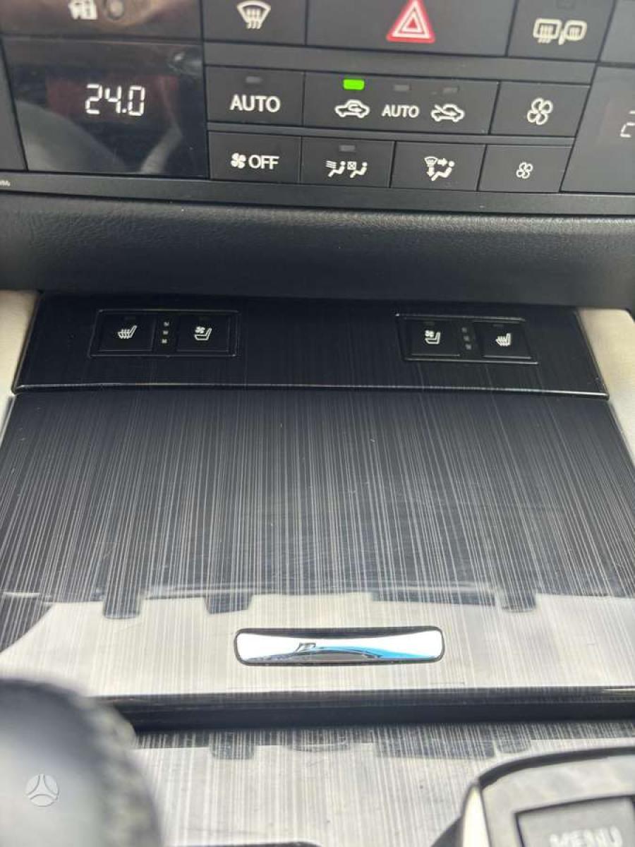 Balts Lexus GS 450h 2012 Viļņa, ar dzinēja tilpumu 3.50 L un nobraukumu 240 tūkst. km par 14100 €, foto 21 vietnē AUTOMOTO.COM.LV