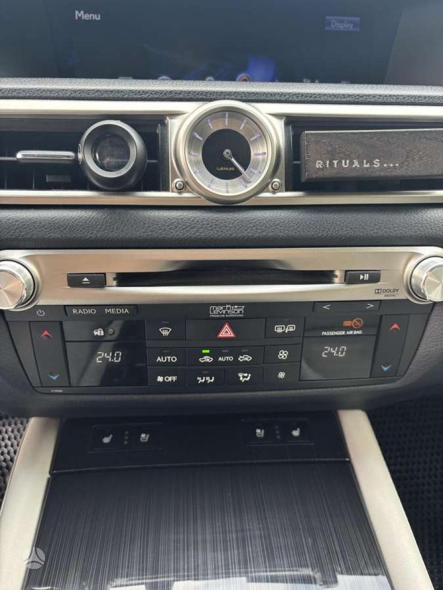 Balts Lexus GS 450h 2012 Viļņa, ar dzinēja tilpumu 3.50 L un nobraukumu 240 tūkst. km par 14100 €, foto 23 vietnē AUTOMOTO.COM.LV