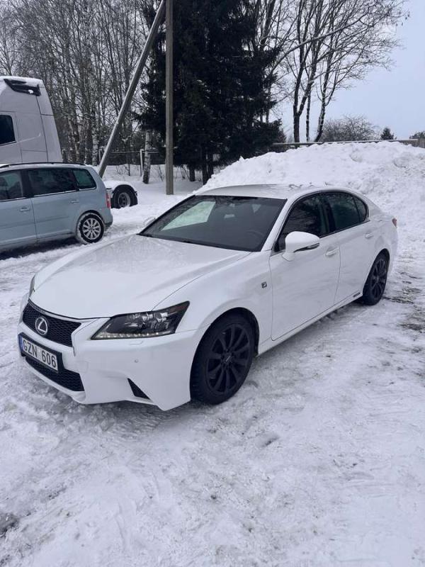 White Lexus GS 450h 2013 in Salcininkai, with an engine capacity of 3.46 L and mileage of 213 thousand km for 16500 €, photo 1 on AUTOMOTO.COM.LV