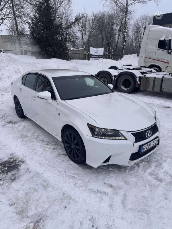 White Lexus GS 450h 2013 in Salcininkai, with an engine capacity of 3.46 L and mileage of 213 thousand km for 16500 €, photo 2 on AUTOMOTO.COM.LV