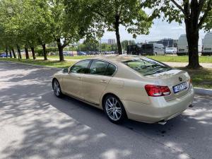 Yellow Lexus GS 450h 2008 in Vilnius, with an engine capacity of 3.50 L and mileage of 300 thousand km for 2380 €, photo 4 on AUTOMOTO.COM.LV