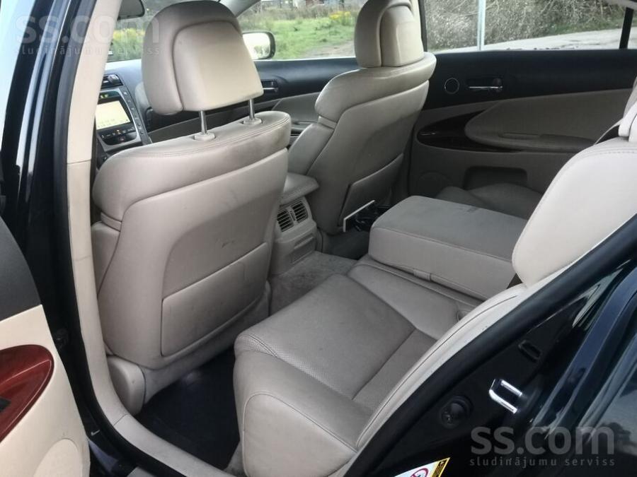 Melns Lexus GS 2006 Madona, ar dzinēja tilpumu 3.00 L un nobraukumu 284 tūkst. km par 2600 €, foto 17 vietnē AUTOMOTO.COM.LV