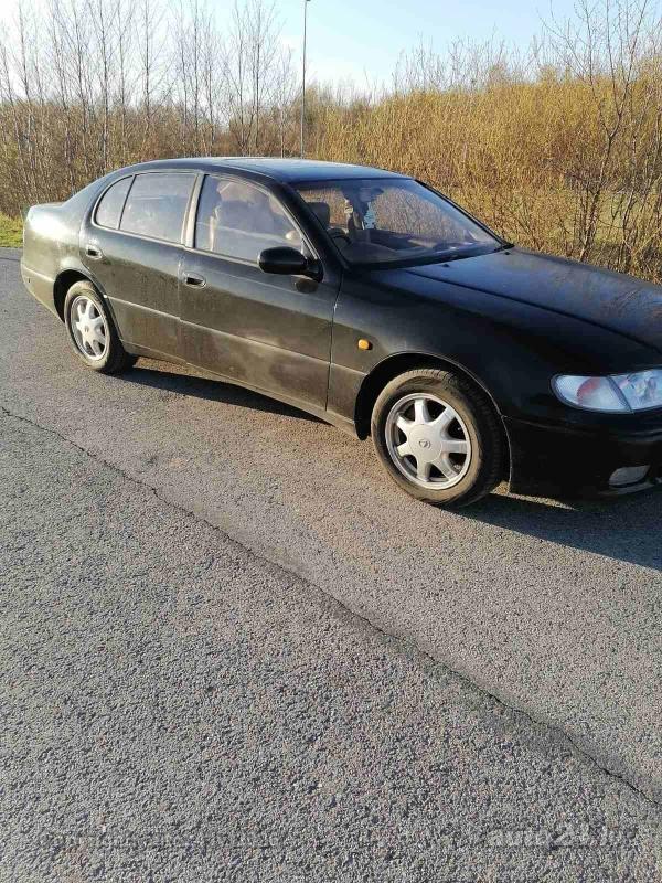 Black Lexus GS 1996 in Tallinn, with an engine capacity of 3.00 L and mileage of 127 thousand km for 8000 €, photo 1 on AUTOMOTO.COM.LV