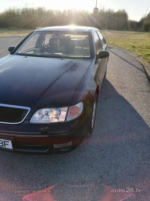 Black Lexus GS 1996 in Tallinn, with an engine capacity of 3.00 L and mileage of 127 thousand km for 8000 €, photo 9 on AUTOMOTO.COM.LV