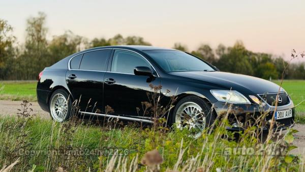 Melns Lexus GS 2005 Tartu, ar dzinēja tilpumu 3.00 L un nobraukumu 298 tūkst. km par 3190 €, foto 7 vietnē AUTOMOTO.COM.LV