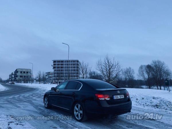 Melns Lexus GS 2006 Tallina, ar dzinēja tilpumu 3.00 L un nobraukumu 395 tūkst. km par 4500 €, foto 11 vietnē AUTOMOTO.COM.LV