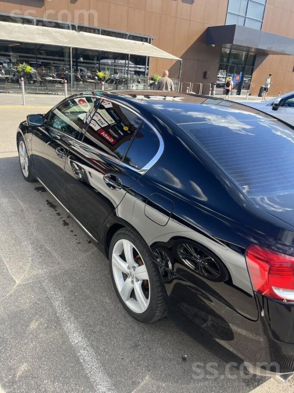 Melns Lexus GS 2007 Rīga, ar dzinēja tilpumu 3.00 L un nobraukumu 205 tūkst. km par 4000 €, foto 5 vietnē AUTOMOTO.COM.LV