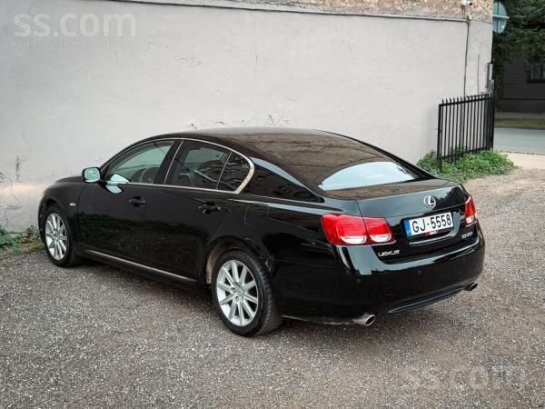 Melns Lexus GS 2007 Rīga, ar dzinēja tilpumu 3.00 L un nobraukumu 300 tūkst. km par 1650 €, foto 6 vietnē AUTOMOTO.COM.LV